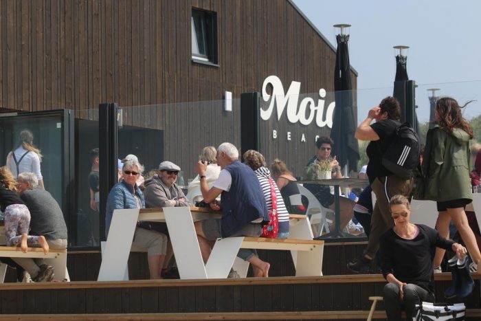 Strandpaviljoen "Moio Beach" en "Adventure Sport" - Cadzand-Bad